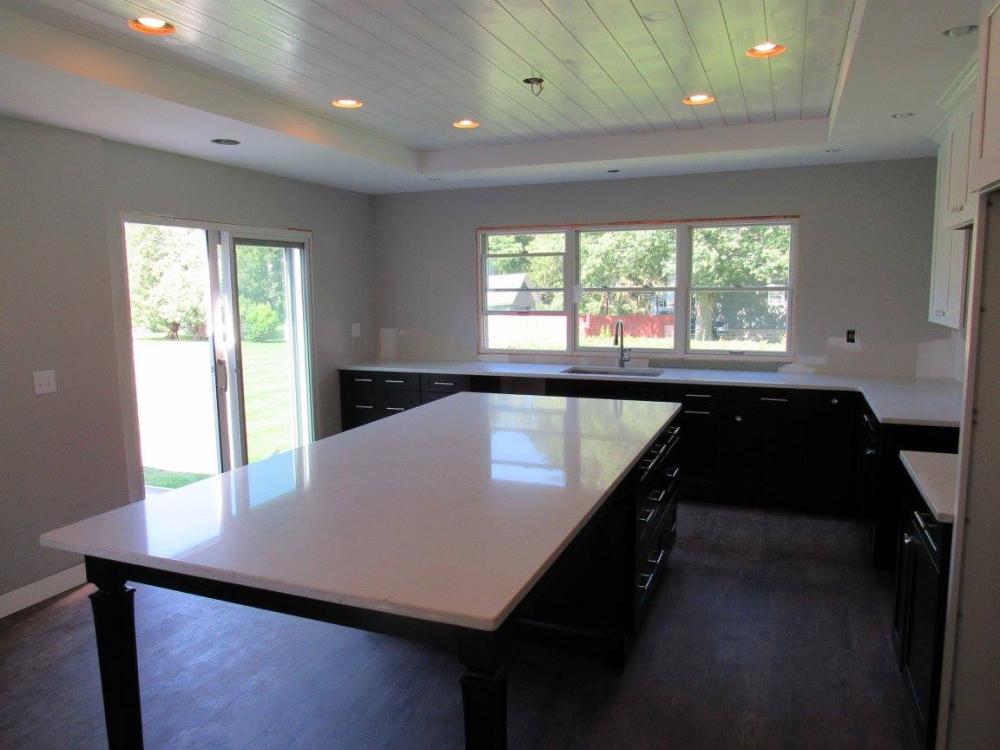 Quartz - Prestige Countertops & Services Inc.